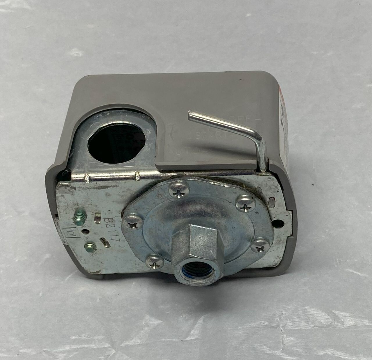 SQUARE D 9013FSG 2 Pressure Switch Diaphragm 1/4” FNPS,DPST - NEW | eBay