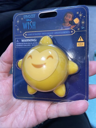 Disney Parks Yellow Wish Movie Star Light Up Magnet 2023 New Sealed | eBay