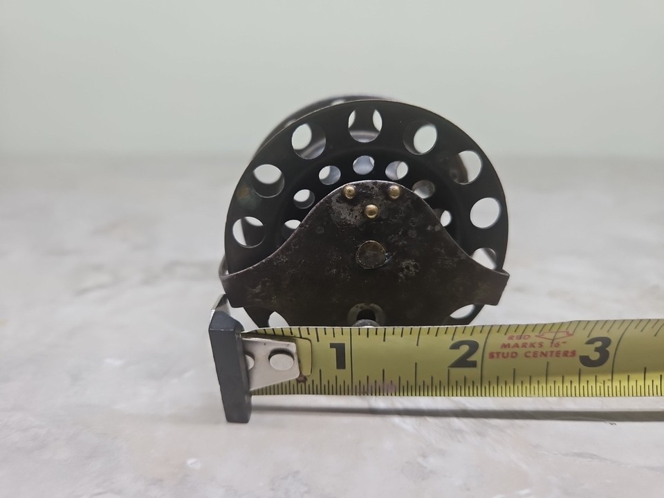 SKELETON Centrepin FLY FISHING REEL 2 Rows 14 Round Holes, No Click ...