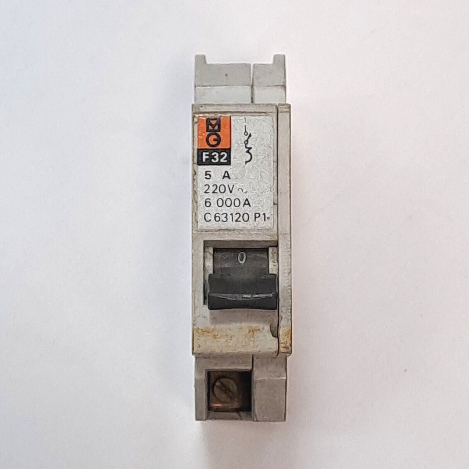 Merlin Gerin F32 C63120 - 5 Amp 220V 6kA Single Pole MCB Circuit ...