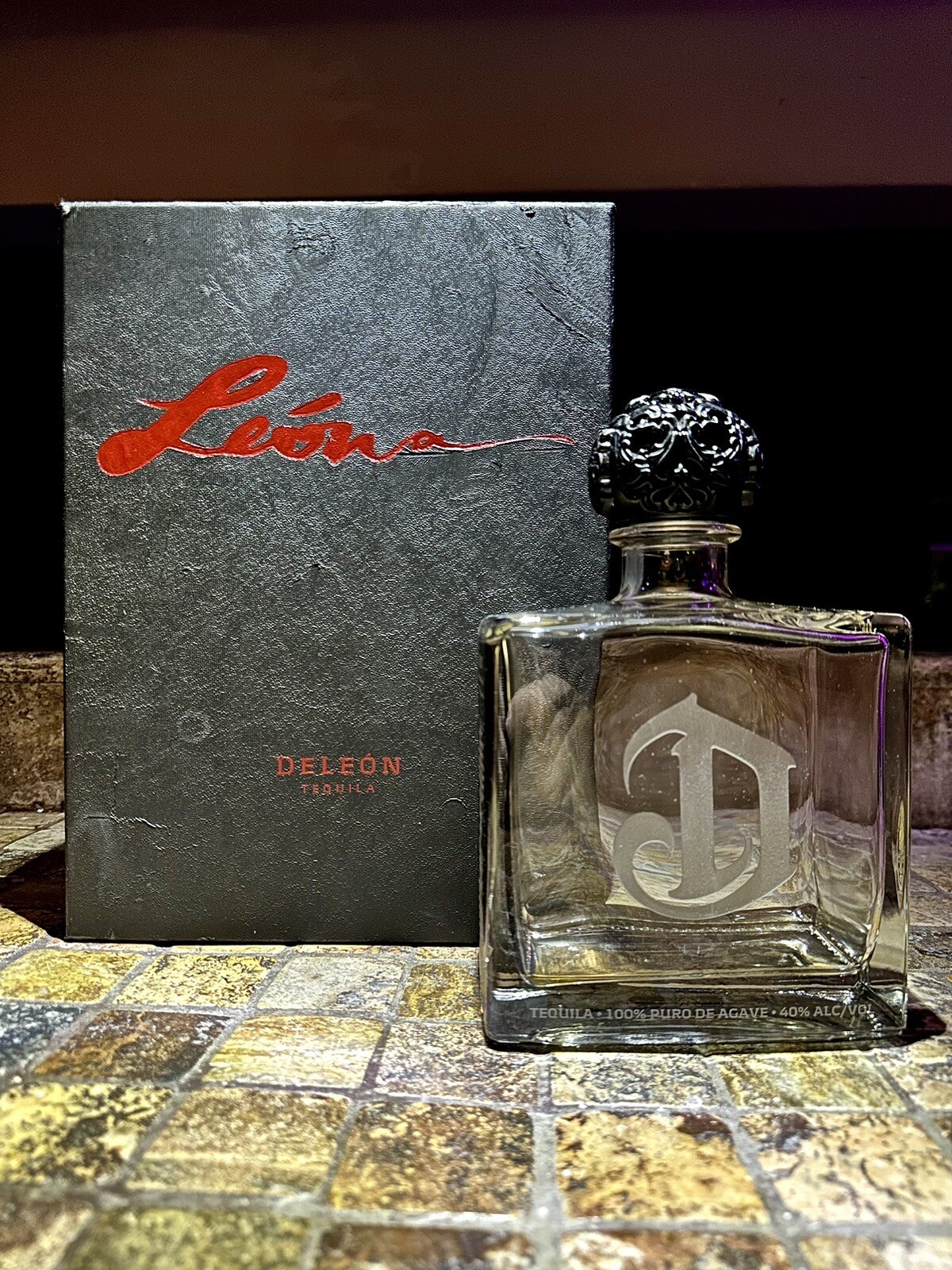 Tequila Deleon LEONA Deluxe Edition Añejo empty bottle W/box Limited ...