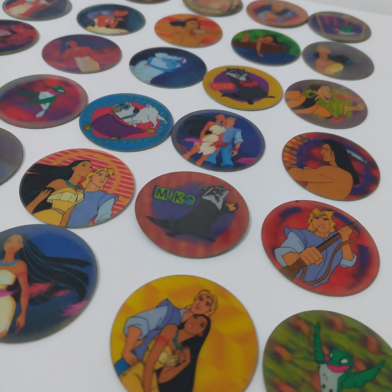 Lot of 43 tazos Pogs POCAHONTAS Disney Licensed Caps Pogs ORIGINAL ...