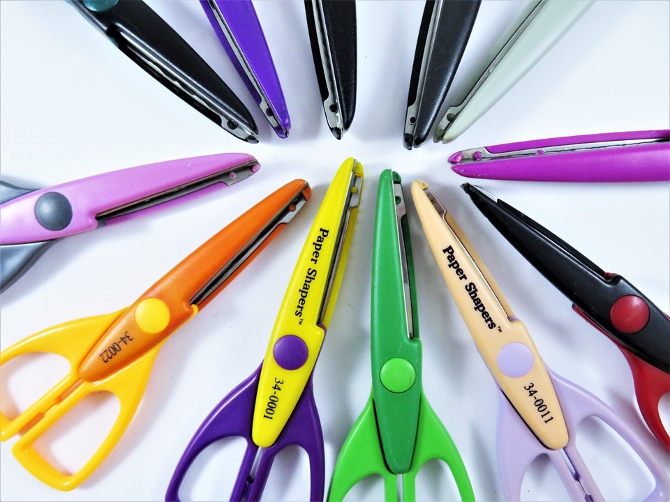 Dozen Decorative Edge Craft Scissors Paper Edgers Mixed Lot 12 No ...