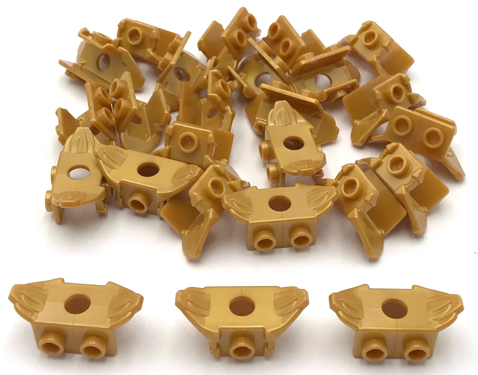 Lego 20 New Pearl Gold Minifigure Armor Shoulder Pads with Front Stud ...
