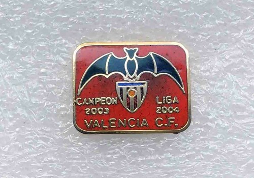 Rare football soccer pin badge VALENCIA CF SPAIN Campeon LIGA 2003 / ...