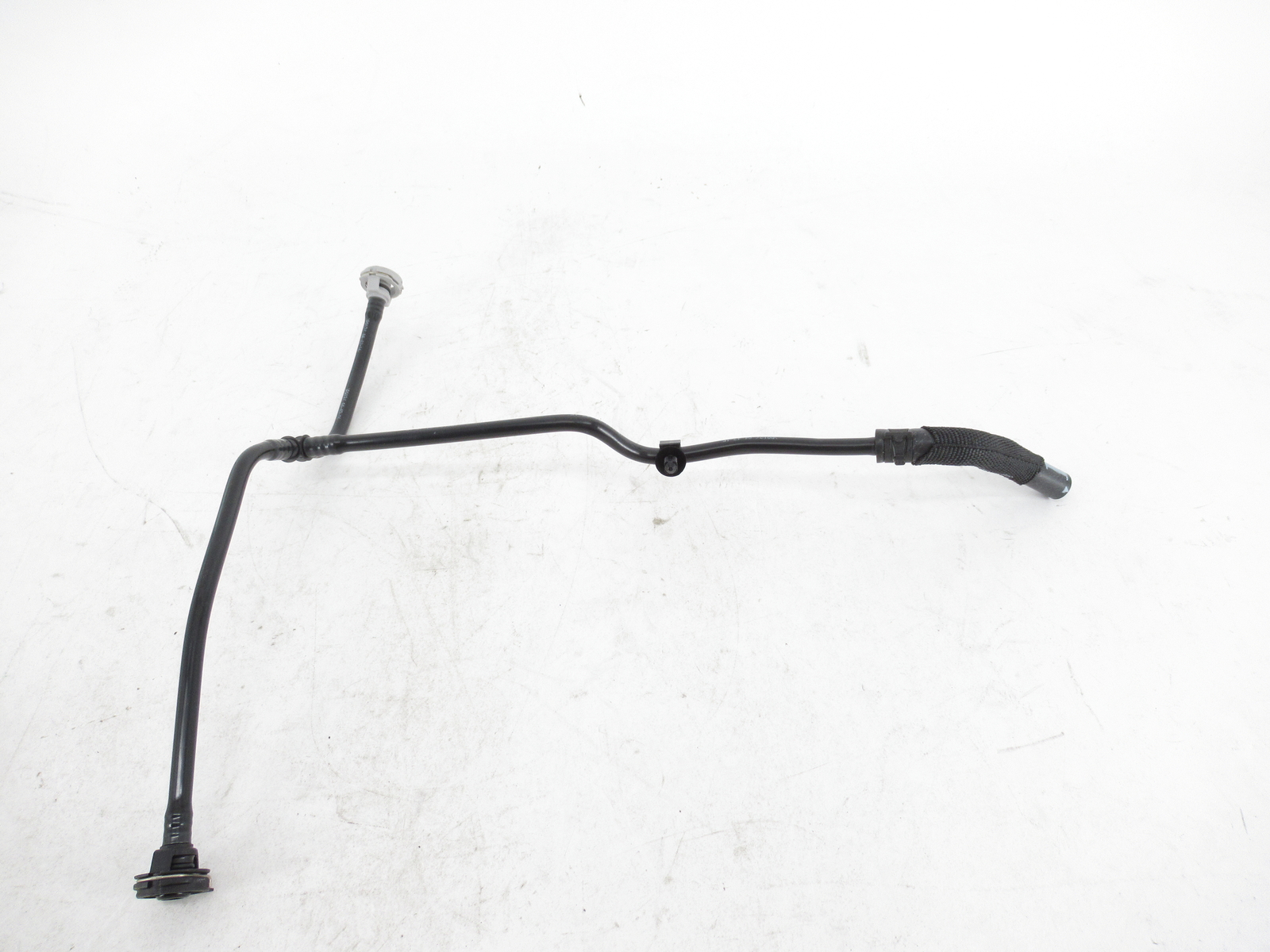 Genuine OEM Audi 8R0-121-081-P Engine Coolant Reservoir Hose 2009-12 Q5 ...