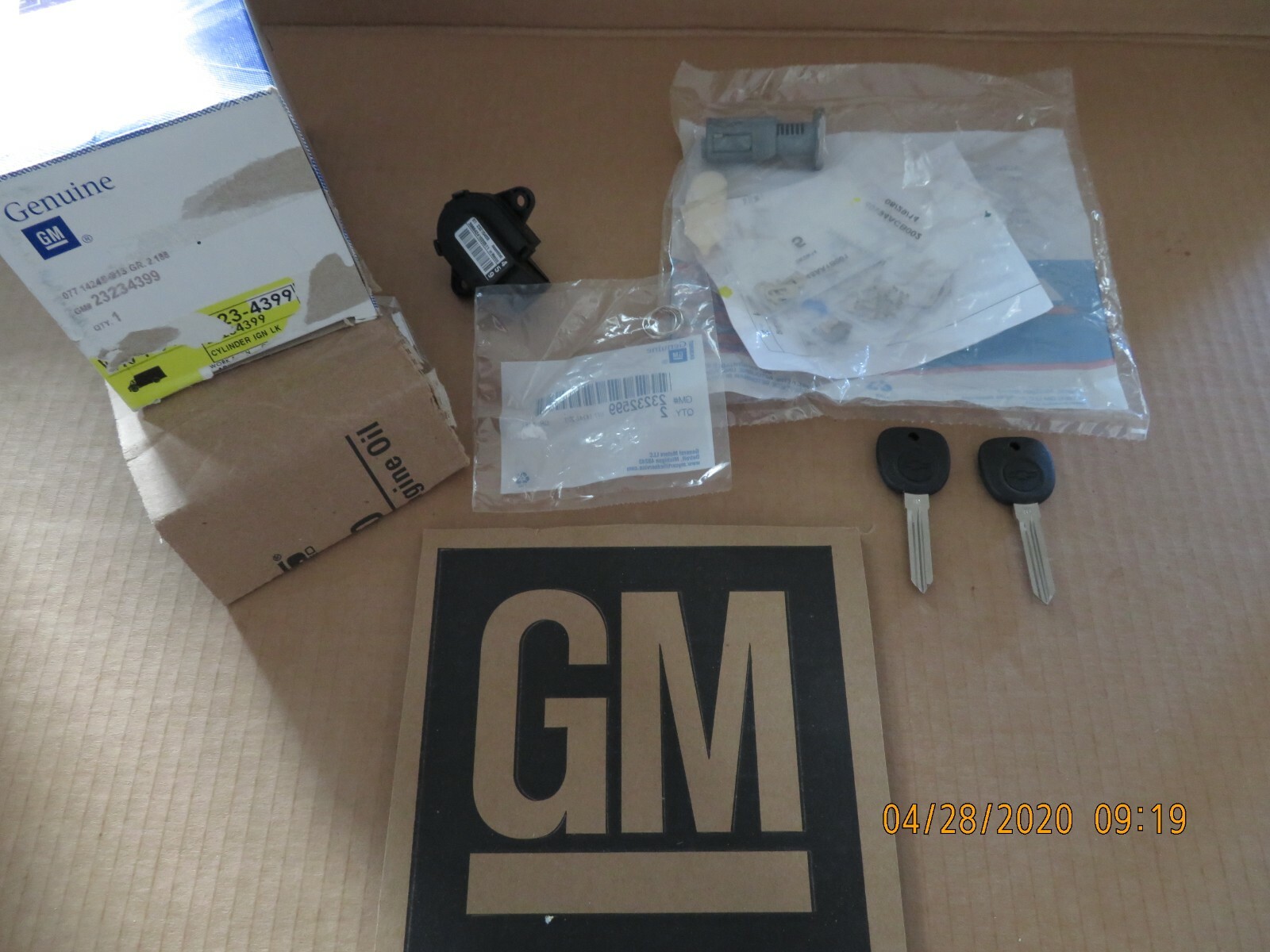 Ignition Cylinder & Switch Kit w/ Keys 2 Blank keys & 2 Key Rings GM OE ...