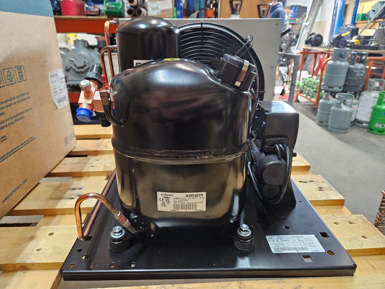 NEW 1.25HP EMBRACO CONDENSING UNIT, UNJ9232GK, 240V, M/HBP, CHILLER ...