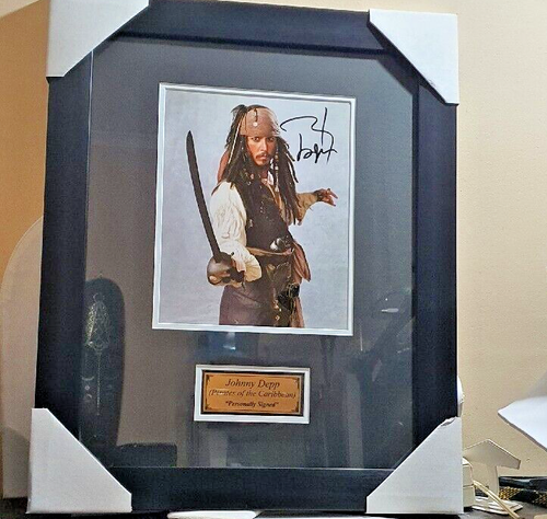 JOHNNY DEPP PERSONALLY SIGNED PHOTO FRAME PICTURE WITH AUTHENTICITY ...