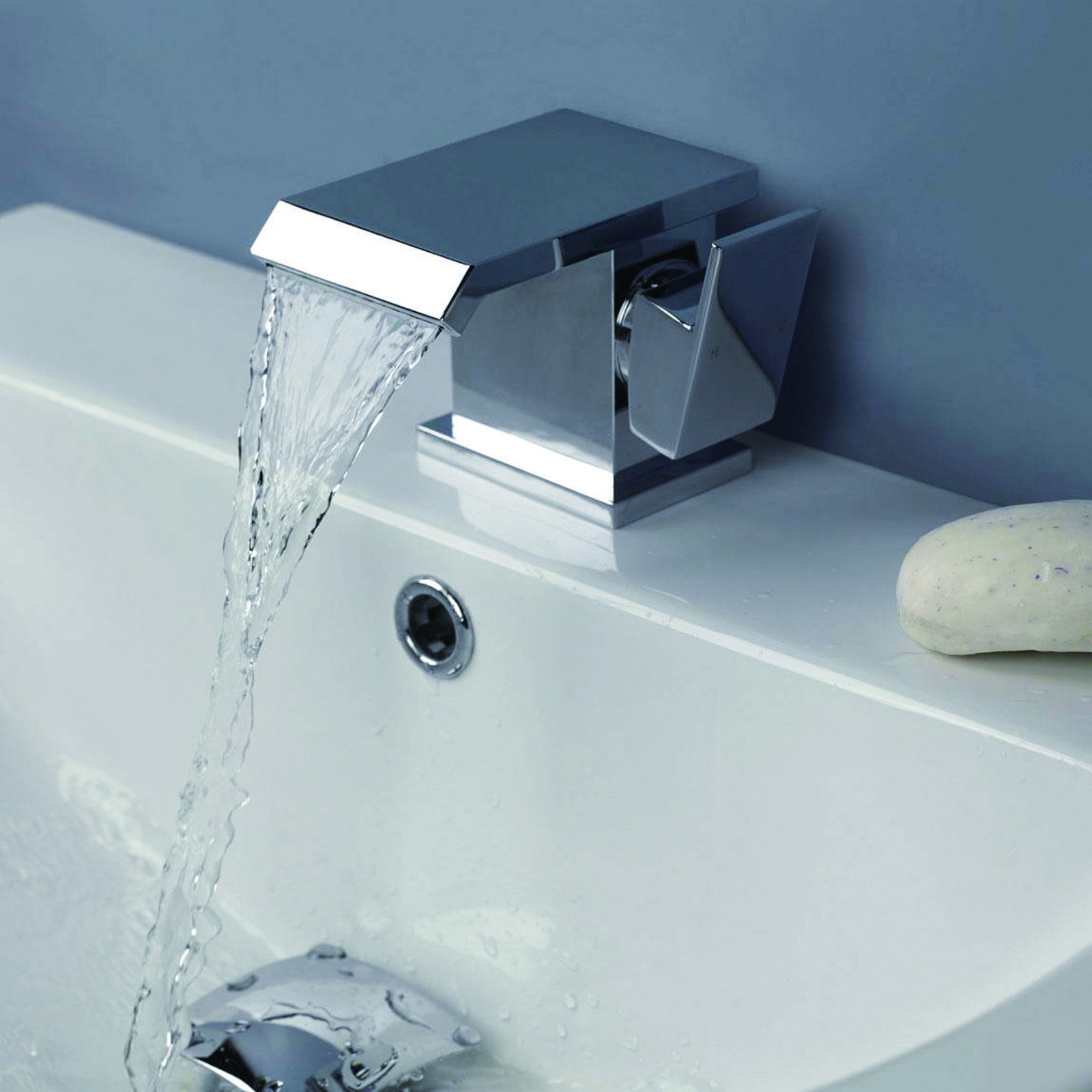 Waterfall Cascade Luxury Square Basin Tap & Freestanding Bath Shower ...