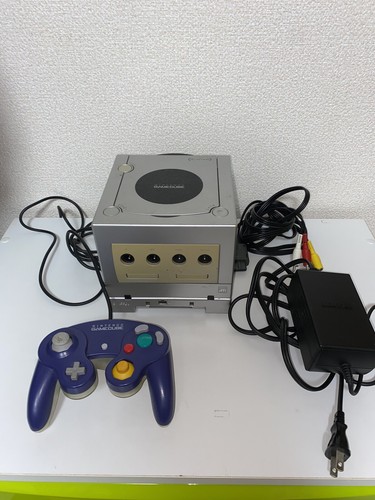 Nintendo GameCube silverConsole Game Boy Player Operation has been ...