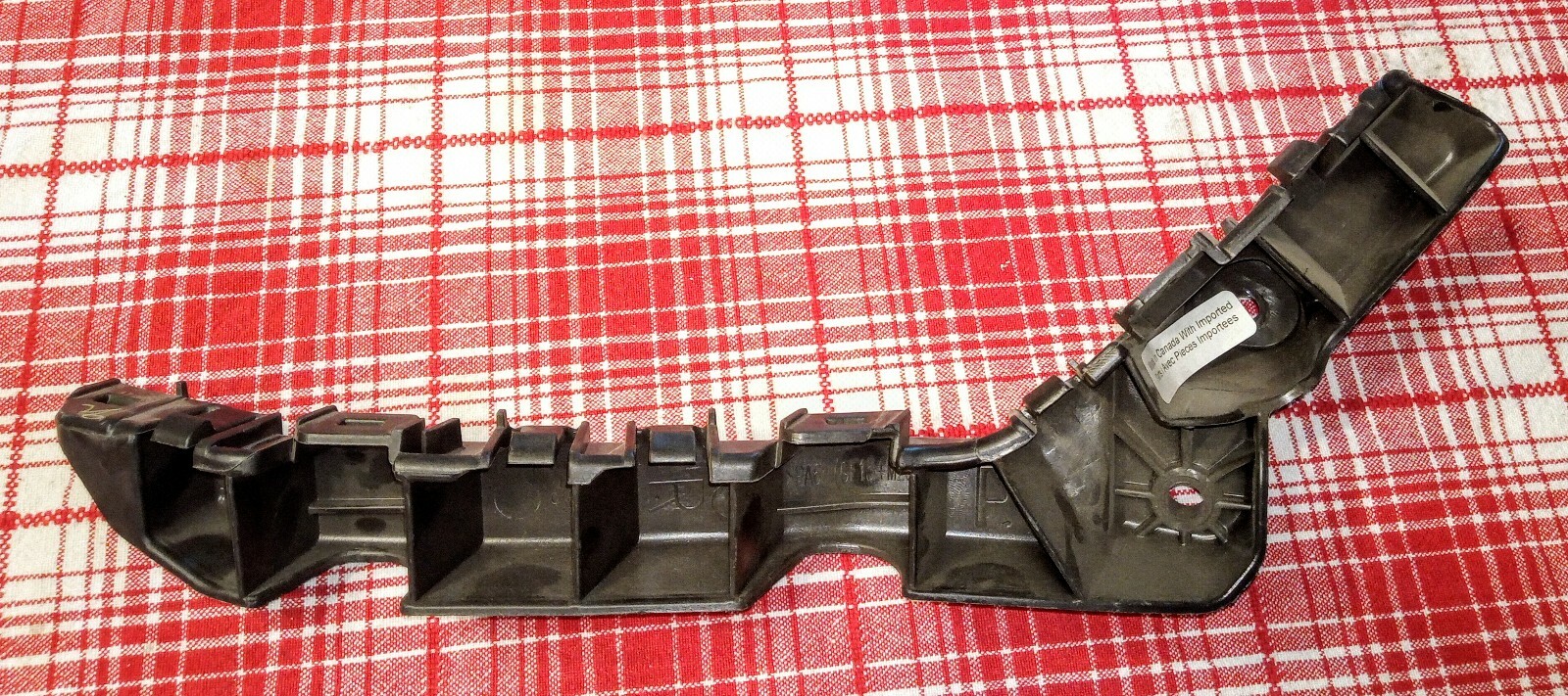 Chevrolet GM OEM Equinox Front Bumper Grille Grill-Side Retainer Right ...