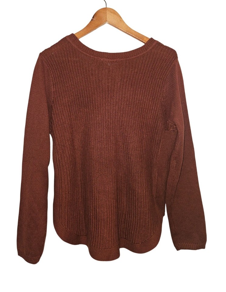 RD Style Rust V-Neck Knit Curved Flattering Hemline Sweater Women Size ...