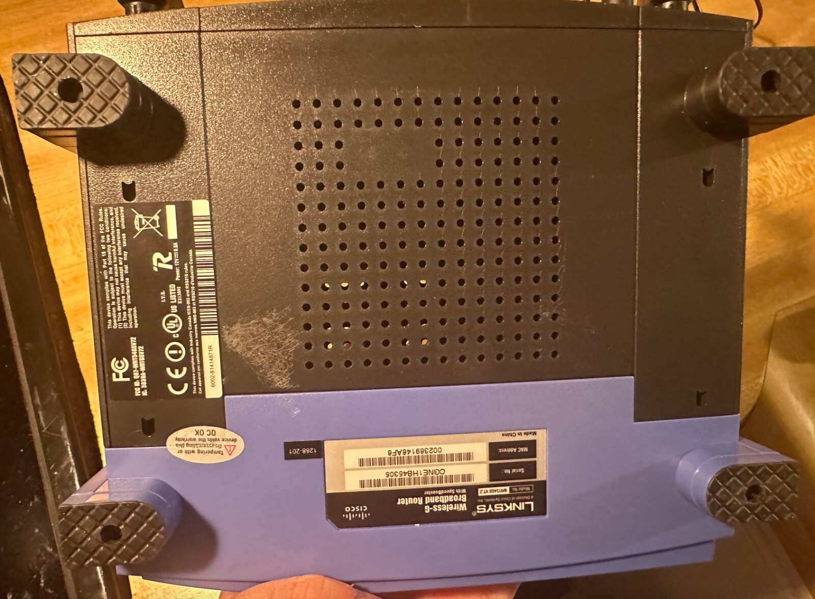 Linksys Wireless-G Broadband Router W/SpeedBooster WRT54G 54 Mbps 4 ...