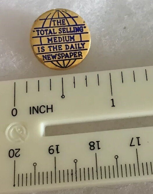 Vtg Daily Newspaper Tie Tack Pin Selling Medium Lapel Pin Gold Tone Pin ...