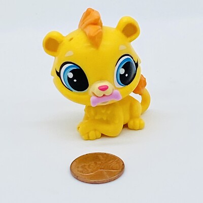 👀 Littlest Pet Shop Lps Pawsabilities Leona Gilbert Lion # 3897 Barcode ...