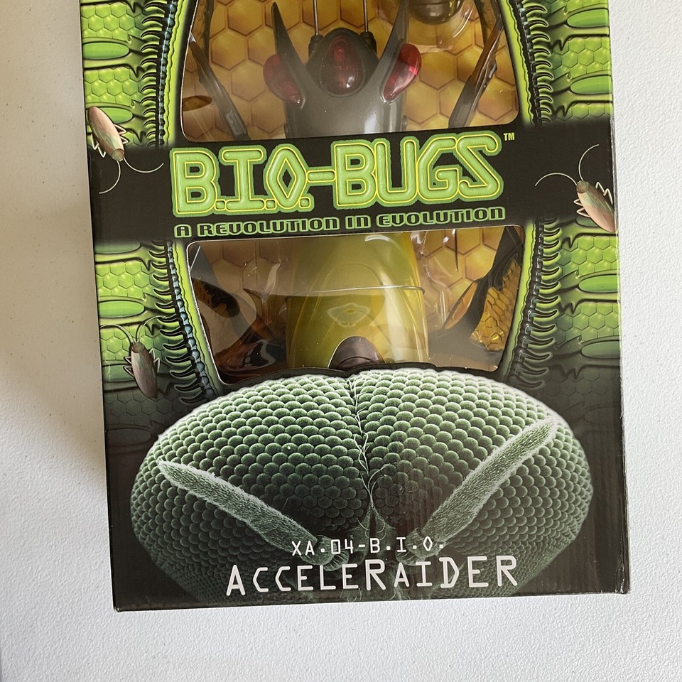 BIO Bugs ACCELERAIDER RC Remote Control Robot XA.04-B.I.O. Hasbro Wow ...
