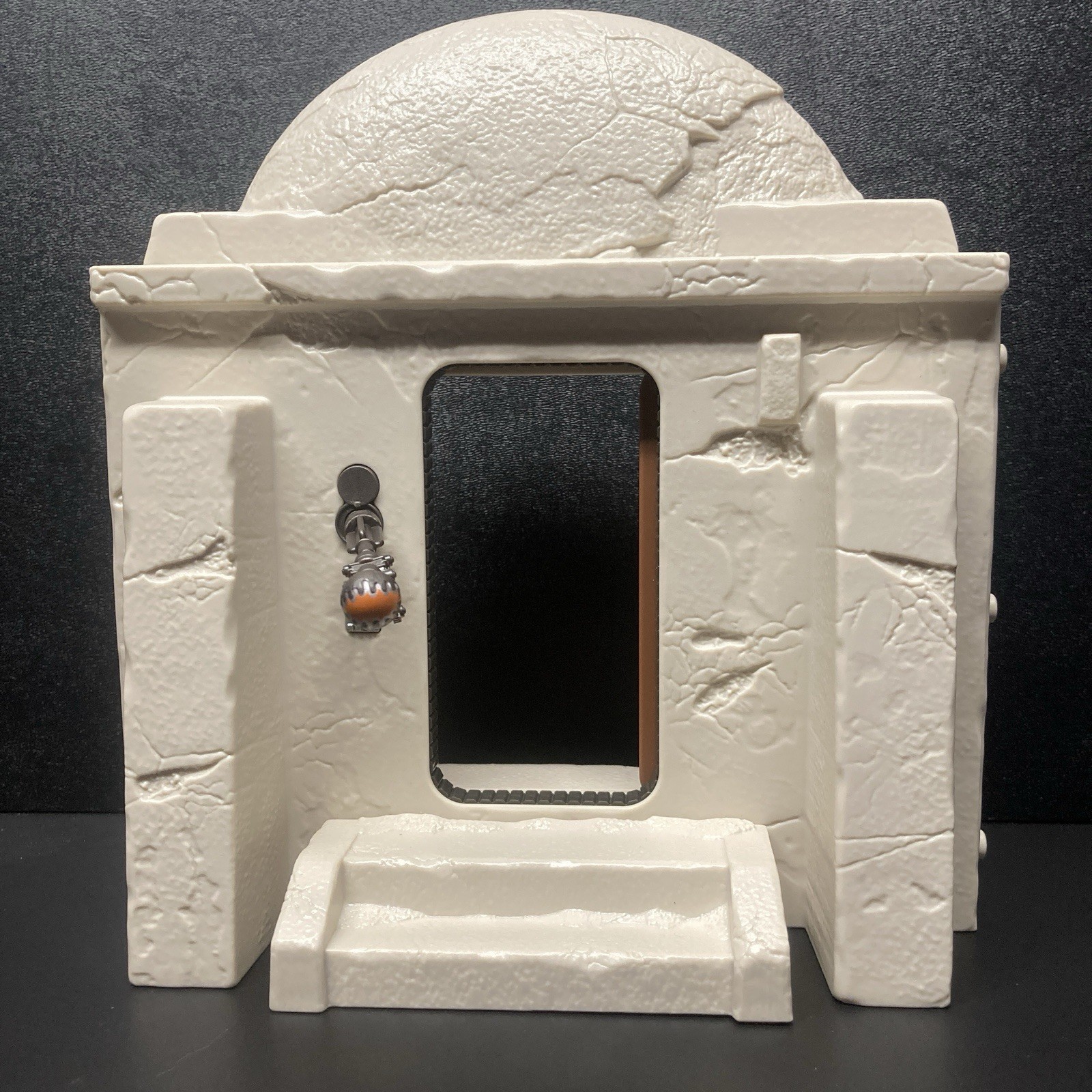 Star Wars Streets of Tatooine Main Wall Doorway TT-8 Gatekeeper Droid ...