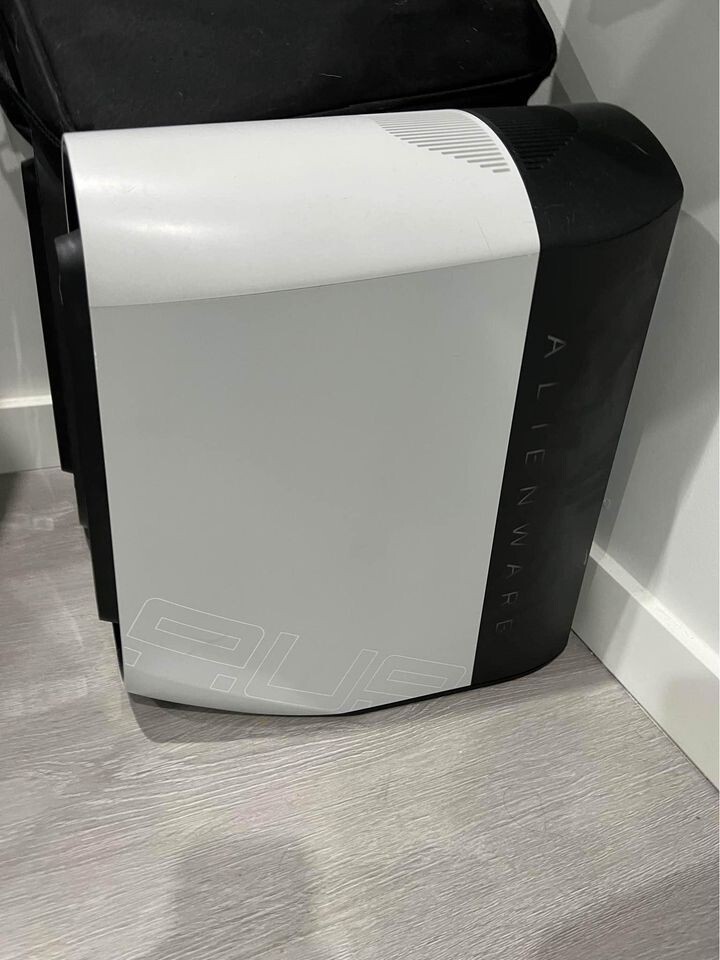 Alienware R12 Geforce RTX 3090 With Intel i9 11900K, 32GB RAM 3200 Mhz ...