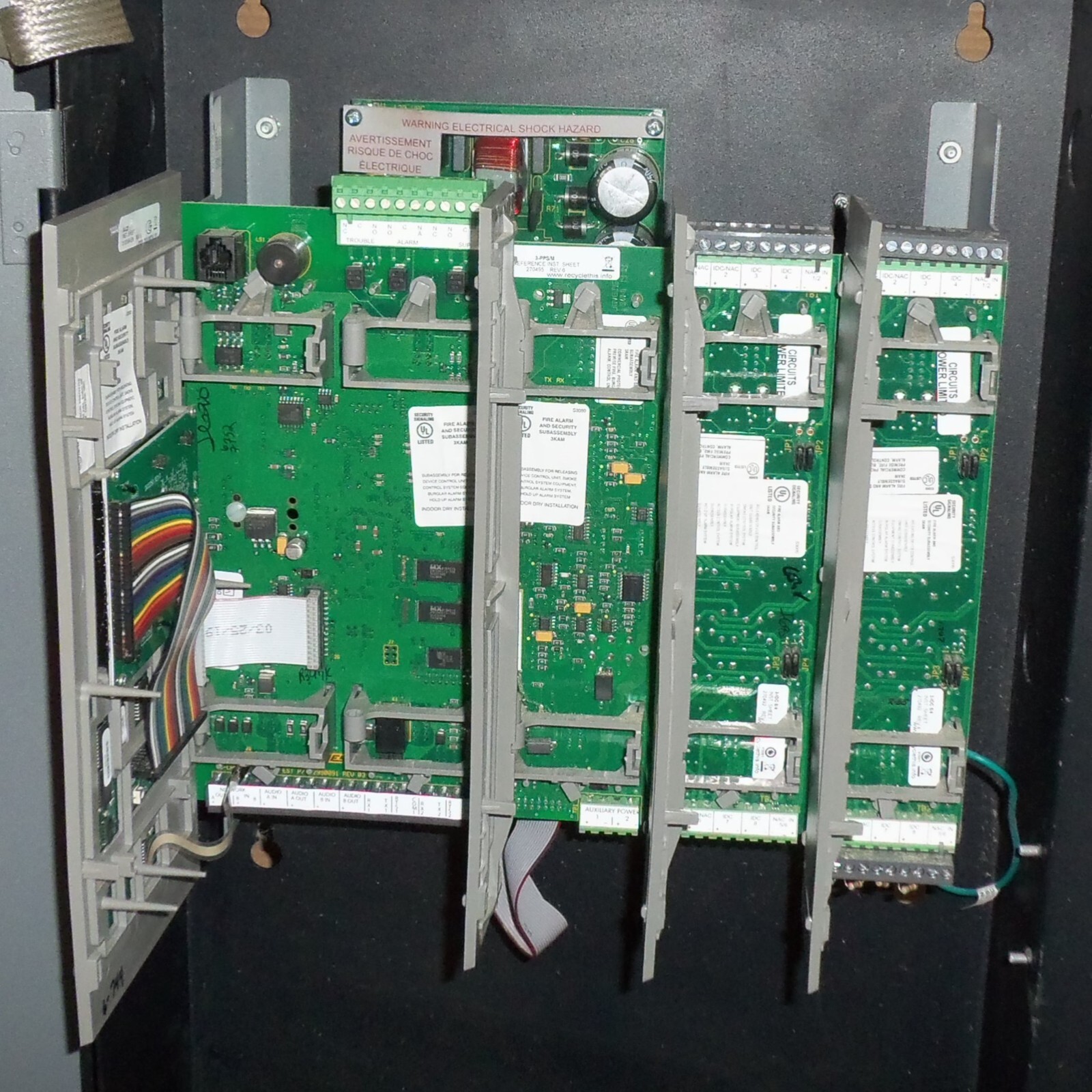 EDWARDS EST3 COMMERCIAL FIRE ALARM SECURITY EMERGENCY PANEL CONTROL ...