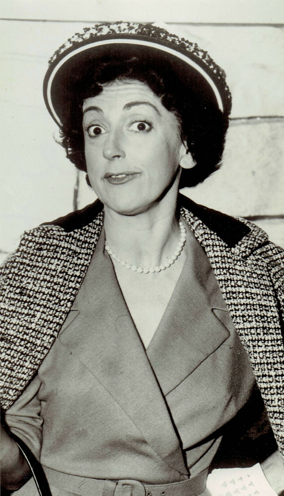 1962 Press Photo Actress Hazel Shermet Poses for Studio Portrait in ...