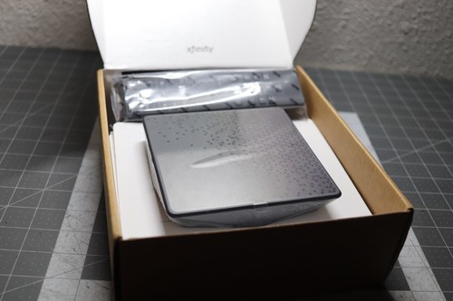 Xfinity Xi6-A Comcast Flex TV Streaming Box Black with Power Adapter ...