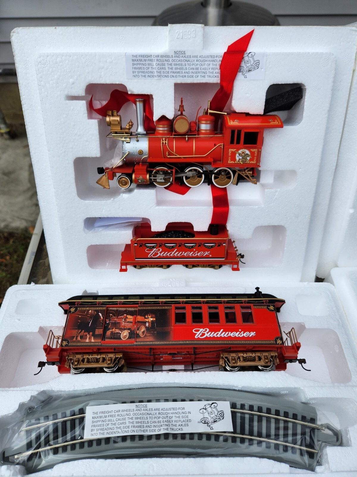 Hawthorne Budweiser Holiday Express Train Set Christmas Train Set Of 9 ...