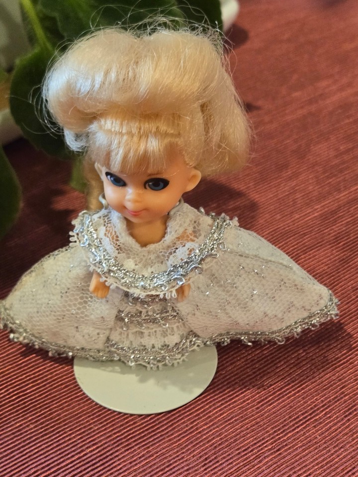 Vintage Mattel Liddle Kiddle STORYBOOK CINDERIDDLE Doll White Silver ...