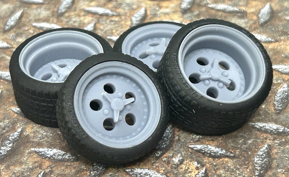 1/24 Scale: 21/20 Inch “Centerline Champ 500” Wheels W/ Wide Rear ...