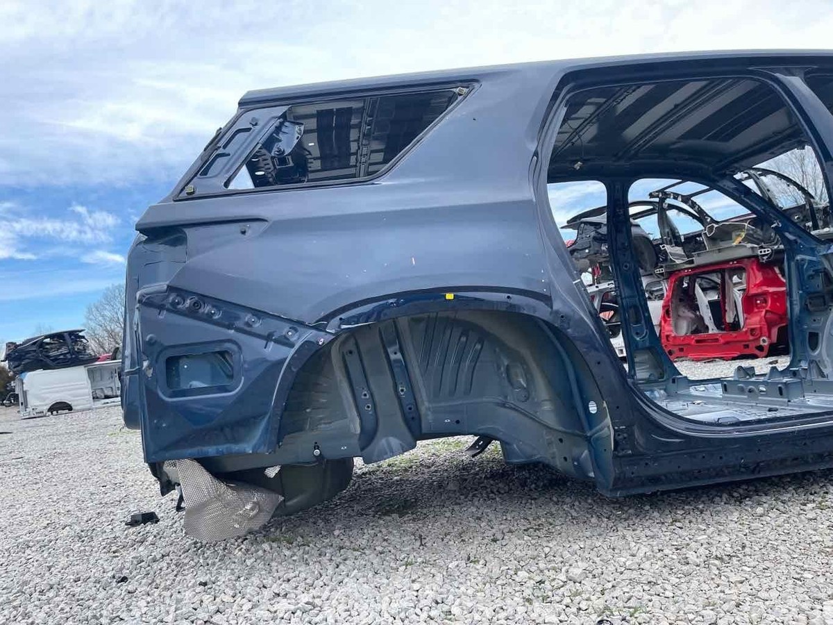 Traverse Body Panels