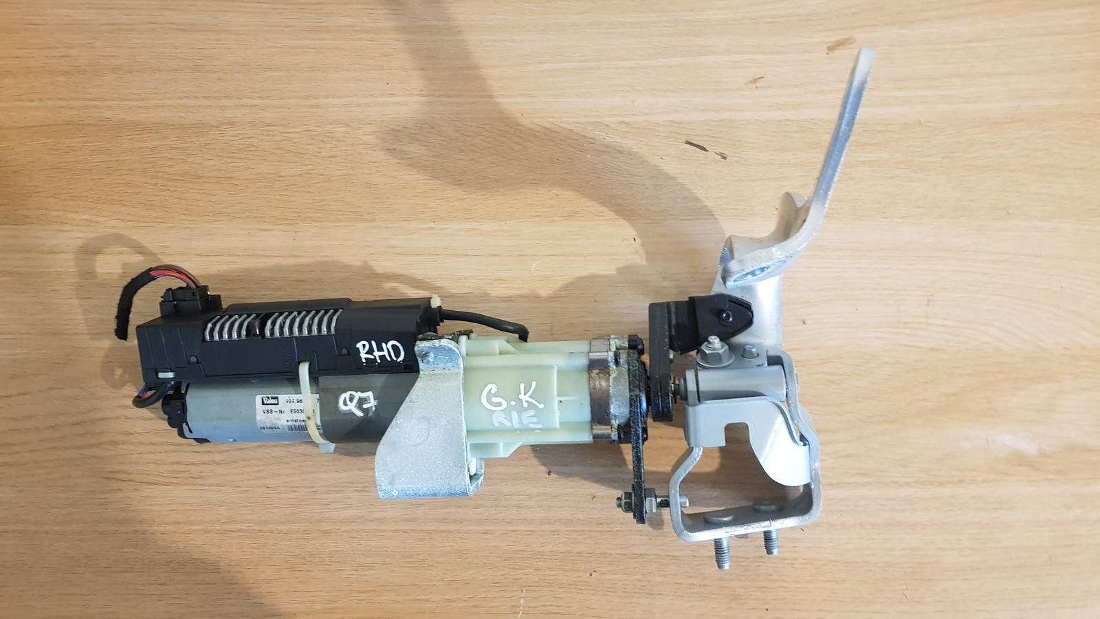 AUDI Q7 4L Tailgate Left Power Lift Motor 4l0827851b 3.0 Diesel 171kw ...