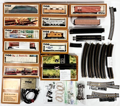 LOT HO Tyco Atlas Track Train Log Dump Autoloader Piggyback Car Set ...