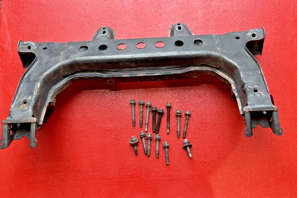 2003-2005 Cavalier Sunfire Front Sub K Frame Crossmember Subframe ...