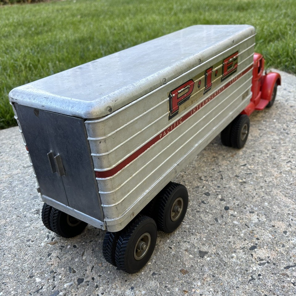 Vintage SMITH MILLER L MACK Truck & Pacific Intermountain Express PIE ...