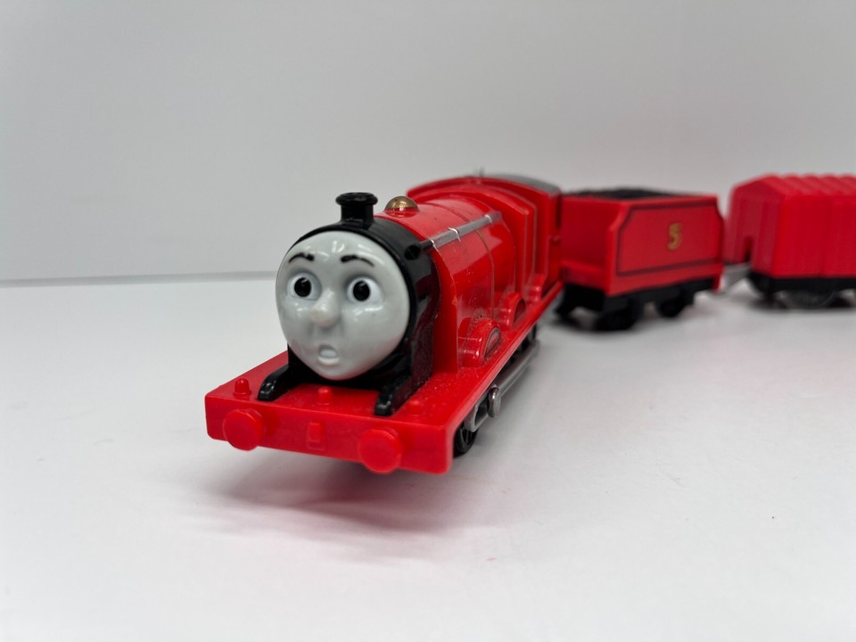 Thomas & Friends TrackMaster Scared James Motorized Train Engine | eBay