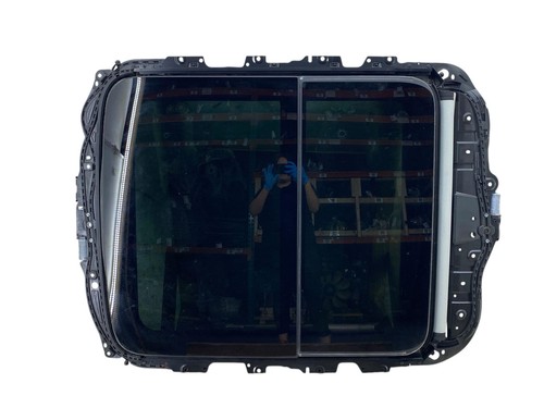 2024 AUDI Q8 E-TRON FRONT & REAR PANORAMIC SUNROOF GLASS WINDOW W ...