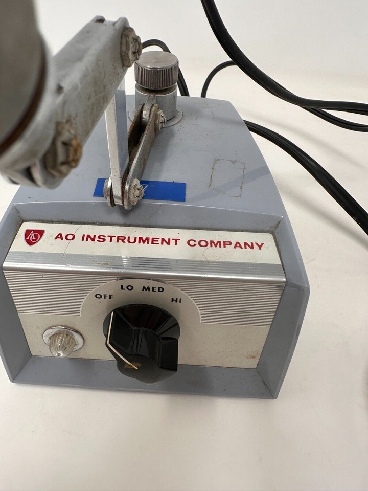 American Optical Instrument Company Starlite Illuminator Model No. 365 ...