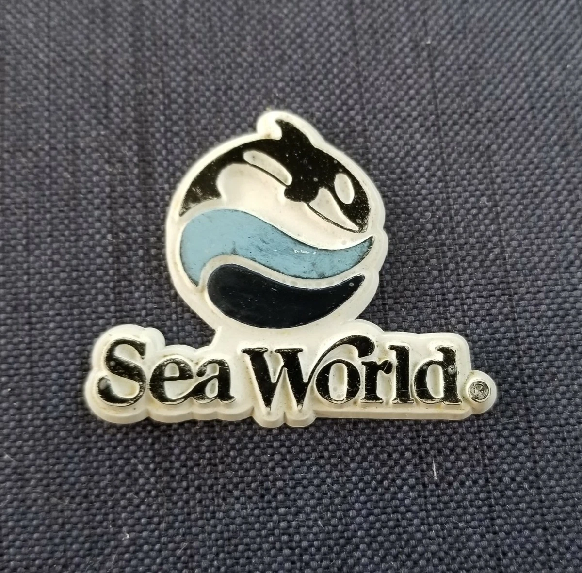 Seaworld Logo