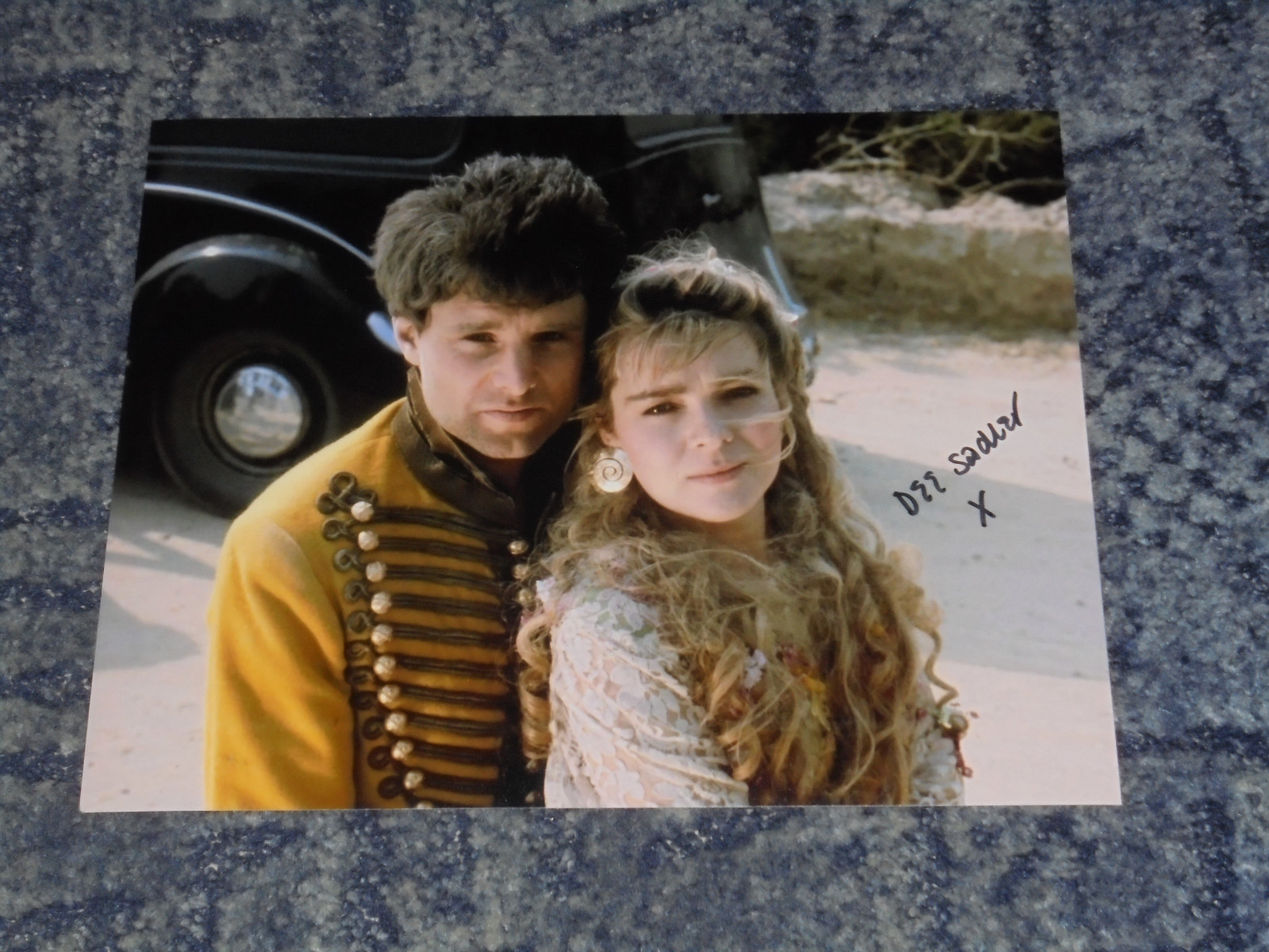 DEE SADLER - DR WHO - 10x8 PHOTO SIGNED- (57) | eBay