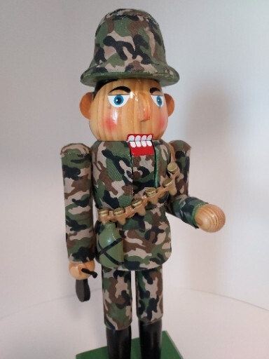 Army Military Nutcracker In Camouflage 14 Inches Limited Edition 2007 ...