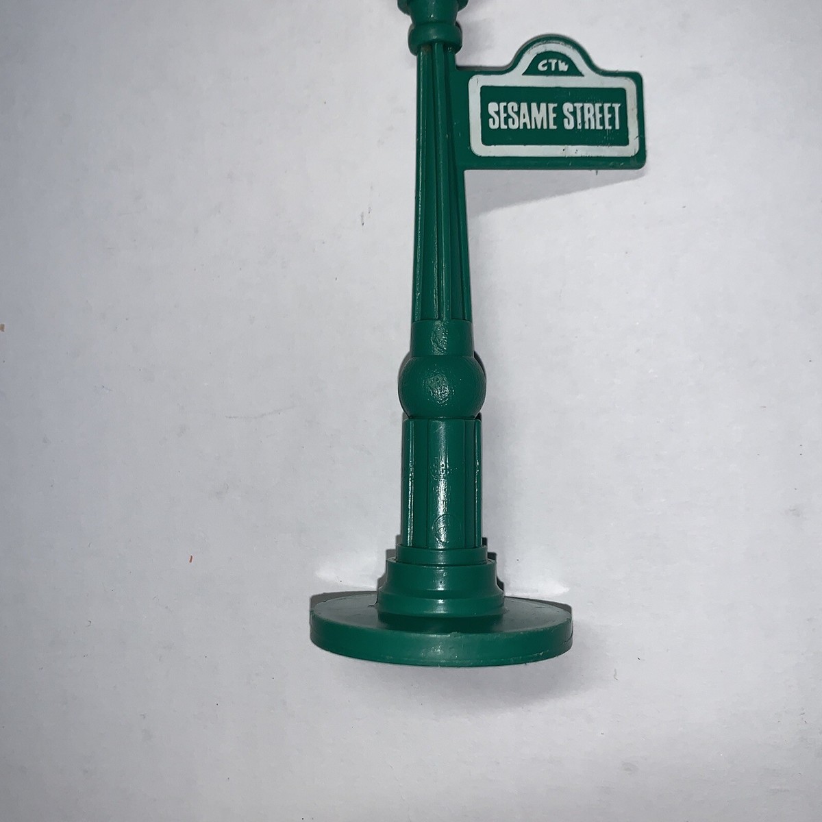 Sesame Street Lamp Post LEGO Oscar The Grouch Sesame Street Sign