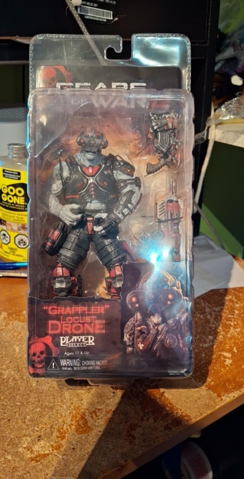 Gears of War 2 "Grappler" Locust Drone Player Select NECA 2009 Action ...