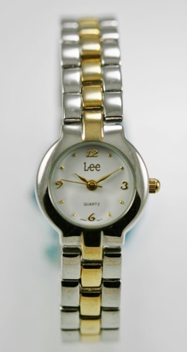 Lee Watch Womens Stainless Silver Gold 30m Water Resistant Battery ...