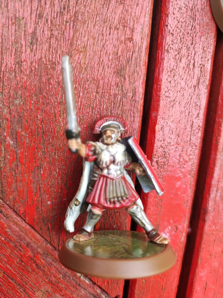 Warhammer type Romans and Japanese Samaria warriors Roman Centurion ...