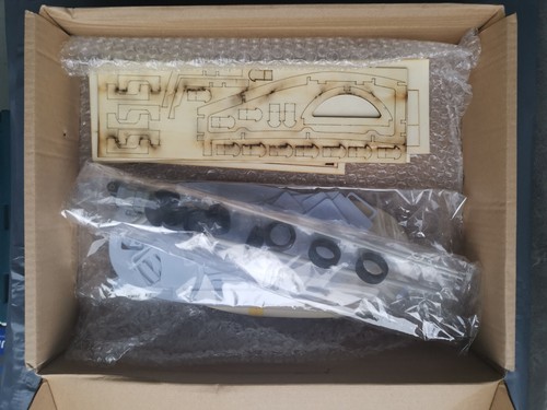 1:18 Scale Mini Tugboat Kit. | eBay UK