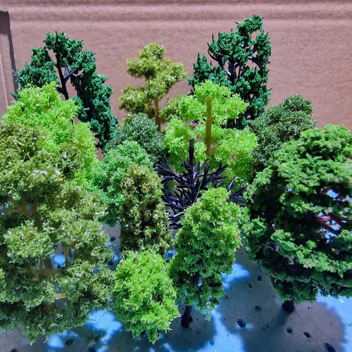 N TT OO Gauge Trees Set 21 - 16x Deciduous woodland model trees 4cm ...