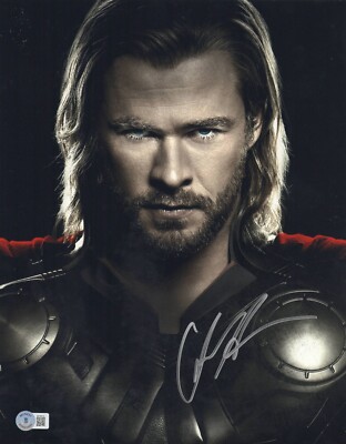 Chris Hemsworth Signed 11x14 Thor Marvel Avengers Authentic Autograph ...
