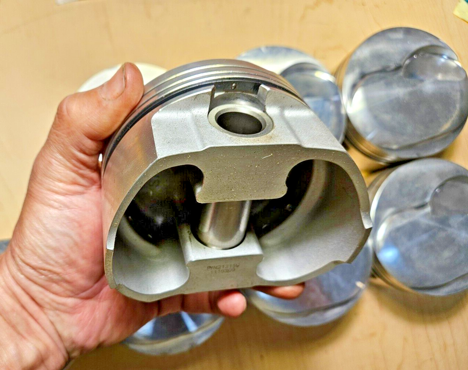 BBC Big Block Chevy 454 Forged .200" Solid Dome SRP Pistons 212156 ...