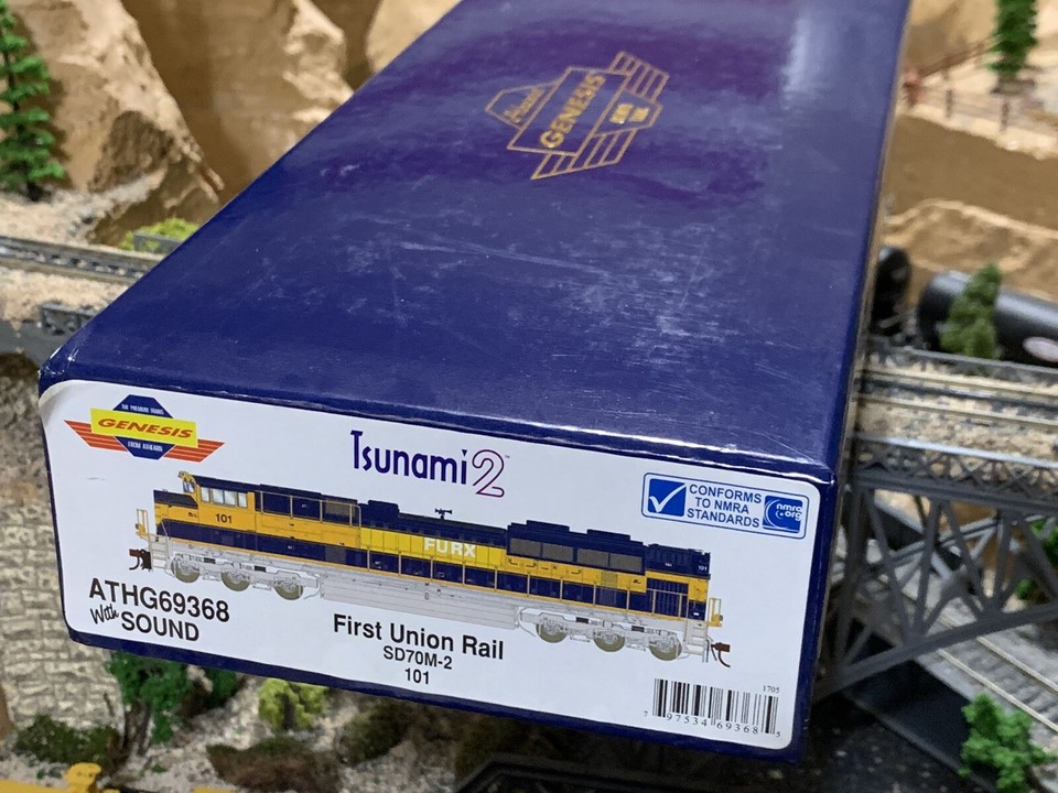 HO Scale Athearn Genesis SD70M-2 DCC Sound Diesel Locomotive FIRST UNION RAIL | eBay