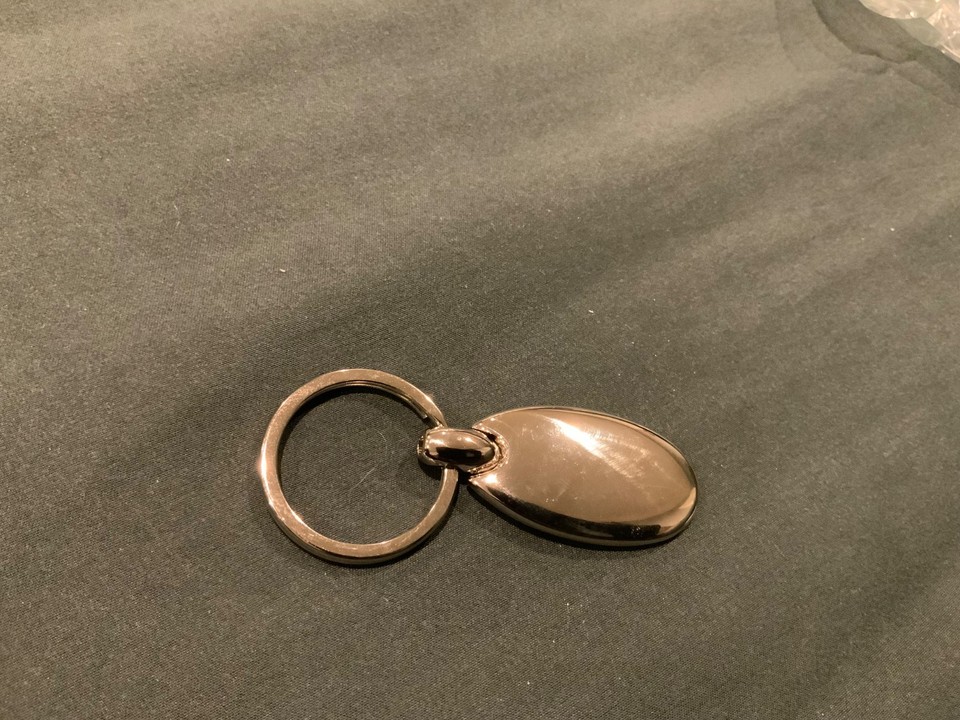 AUDI Ring KEYCHAIN Logo – Metal Key Ring Emblem Accessory Black and ...